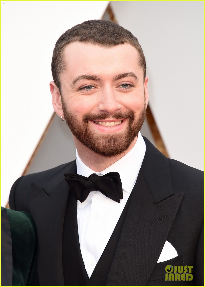 Sam Smith Suits Up for Oscars 2016! | Photo 935547 - Photo Gallery ...