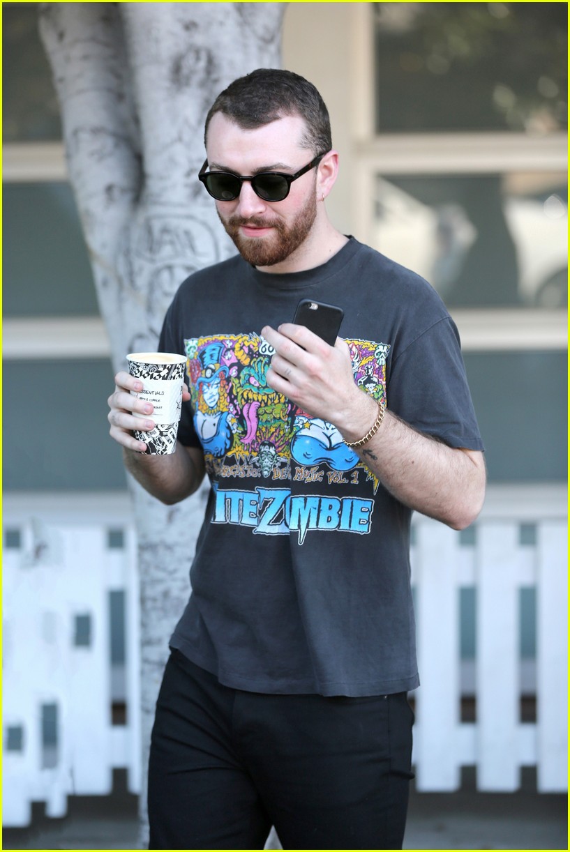 Sam Smith Says Visiting His Family is His Latest Project | Photo 932203 ...