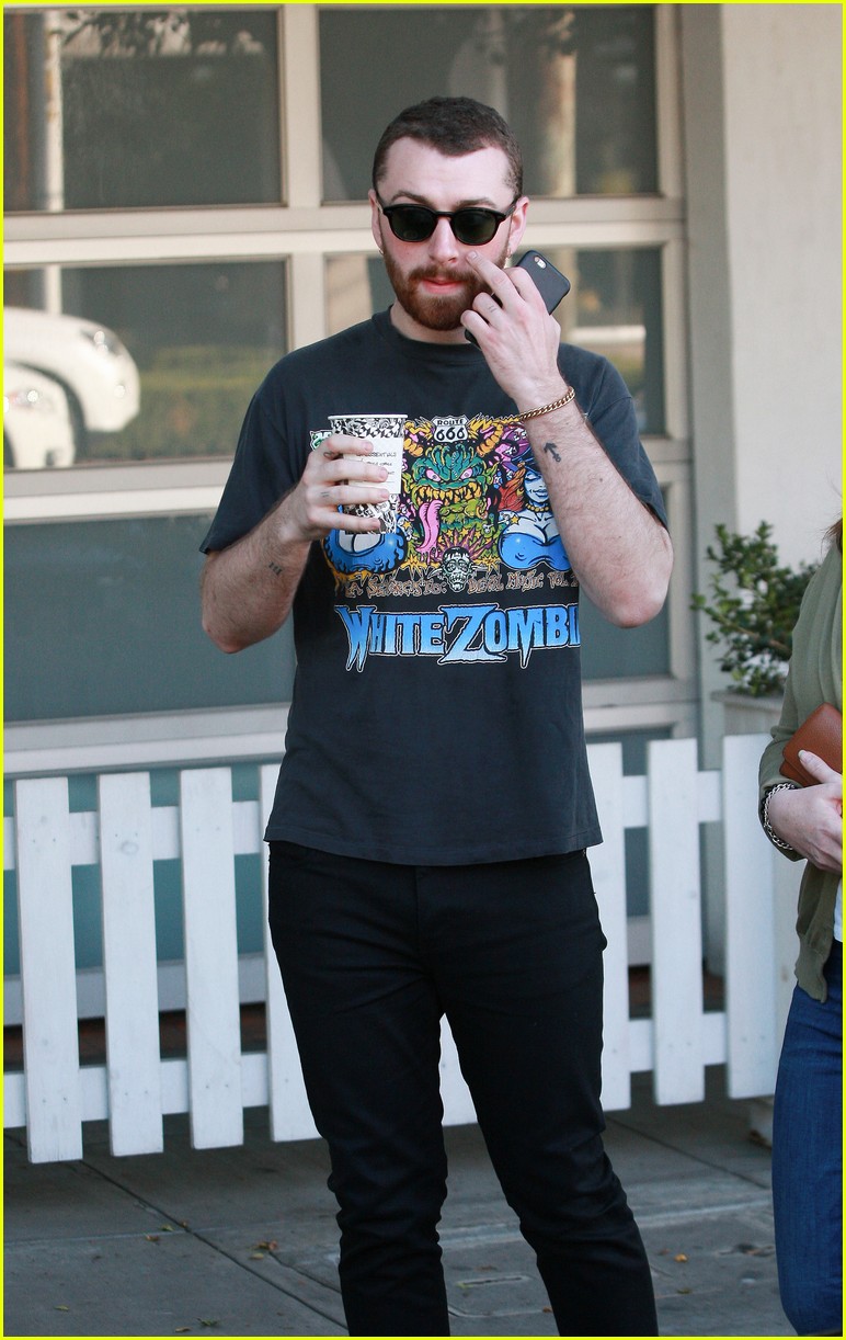 Sam Smith Says Visiting His Family is His Latest Project | Photo 932221 ...