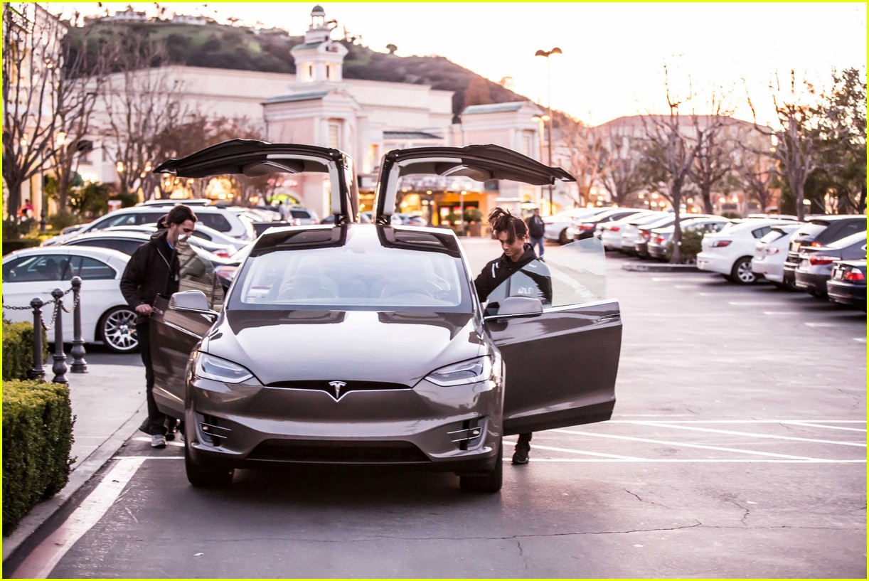 Jaden Smith Buys First Car So New it Isn't Released Yet | Photo 923911 ...