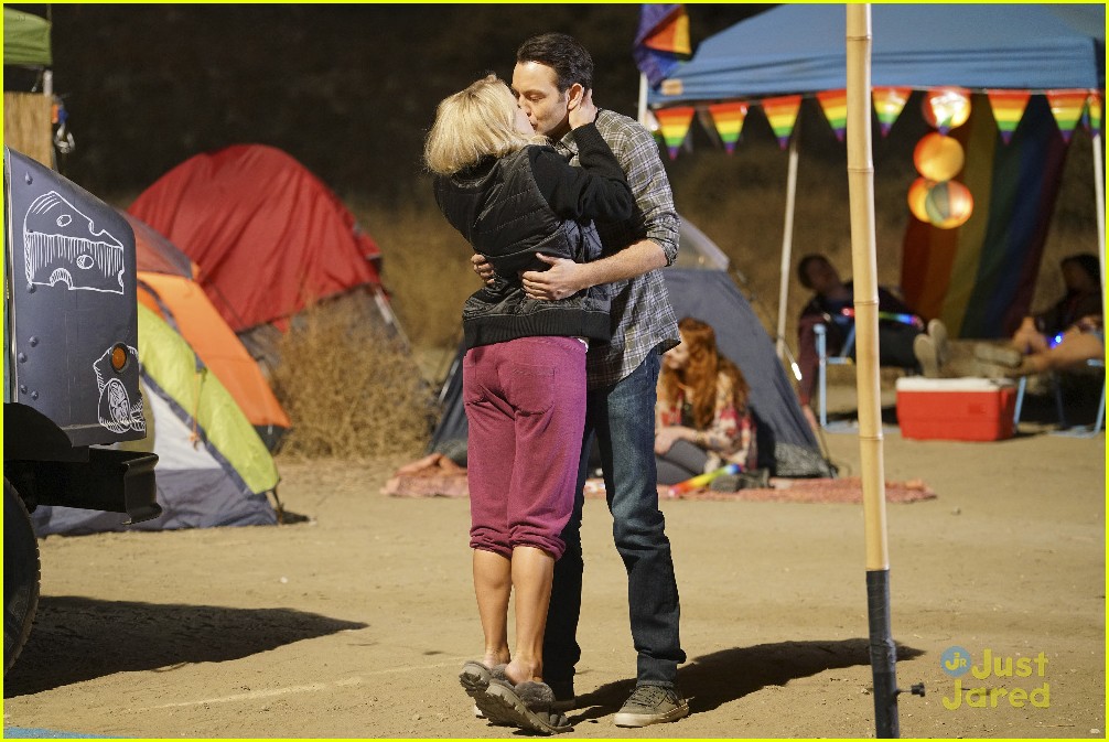 Did Gabi & Josh or Riley & Danny End Up Together On 'Young & Hungry ...