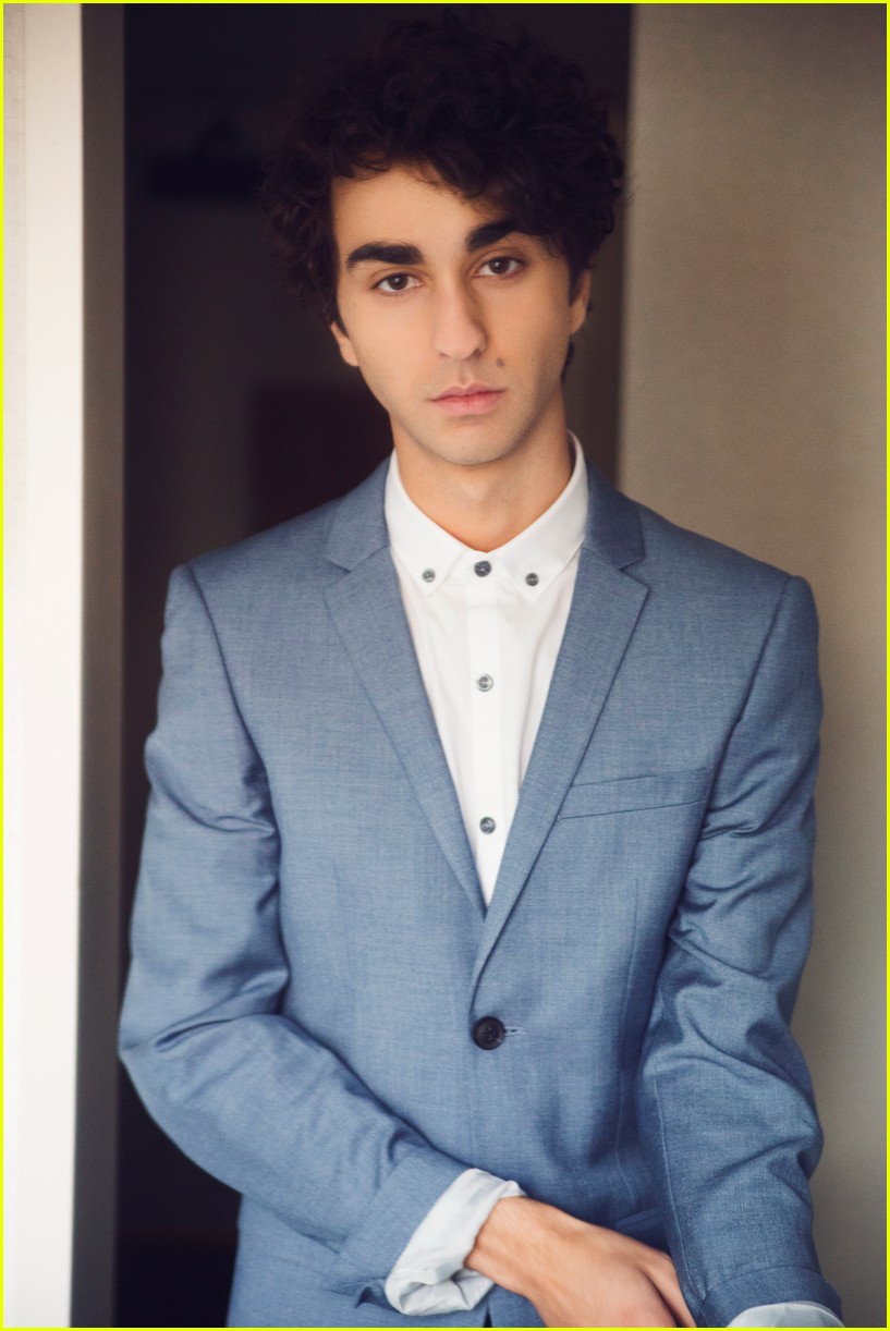 Alex Wolff Says He & Brother Nat Can 'Read Each Other's Minds' | Photo ...