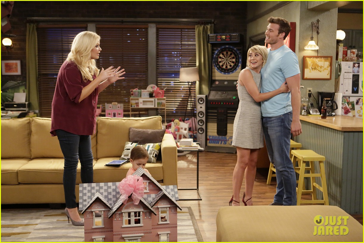 Things Get Awkward Between Ben & Riley on Tonight's 'Baby Daddy ...
