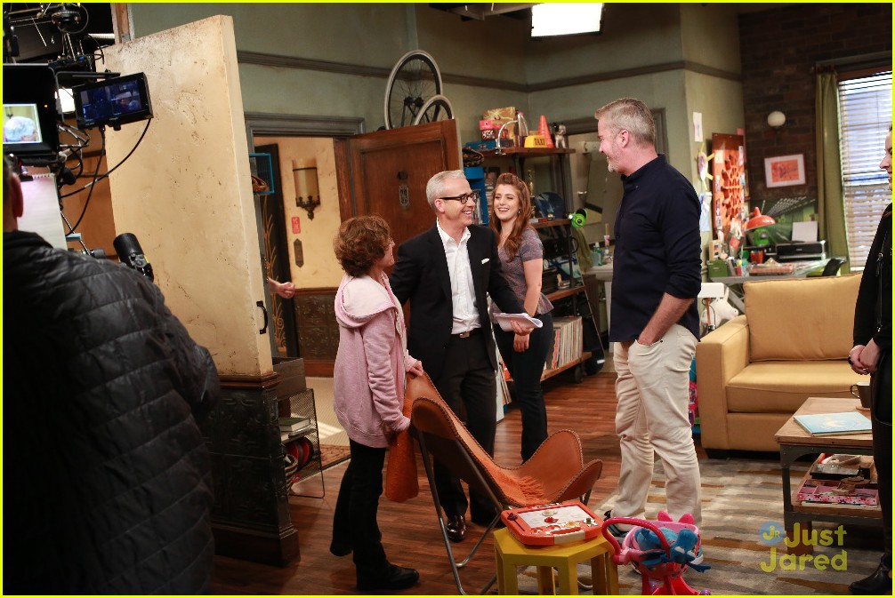 Tucker Thinks Mary Hart Has It Out For Him On 'Baby Daddy' Tonight ...