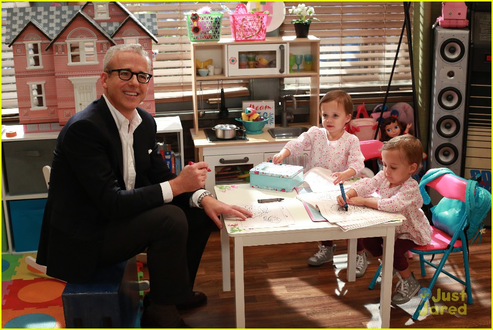 Tucker Thinks Mary Hart Has It Out For Him On 'Baby Daddy' Tonight ...