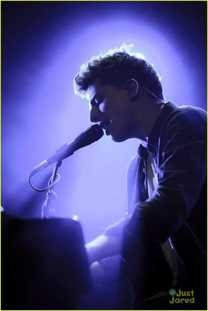 Charlie Puth Says 'Losing My Mind' Is Most Meaningful Song on 'Nine ...