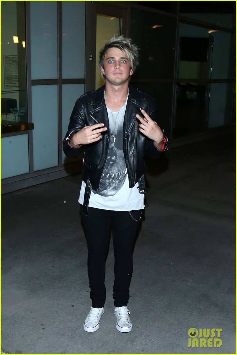 American Idol's Dalton Rapattoni Checks Out a Movie on His Night Off ...