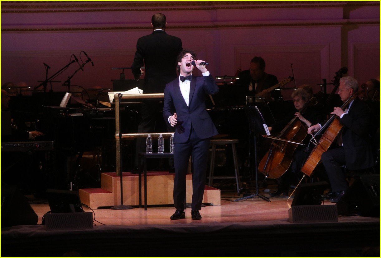 Darren Criss Sings His Heart Out For 'Broadway Today' Benefit Concert ...