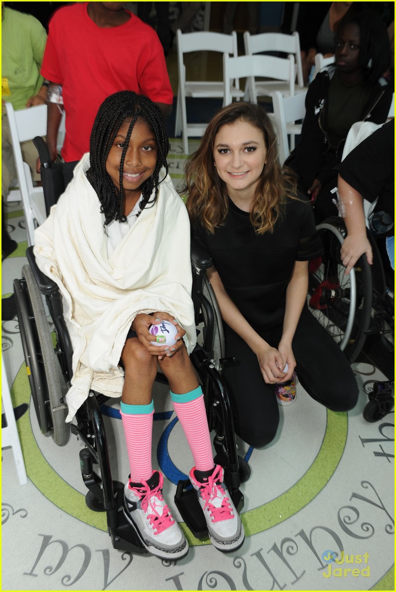 Daya Announces 'Sit Still, Look Pretty' As New Single - Listen Here ...