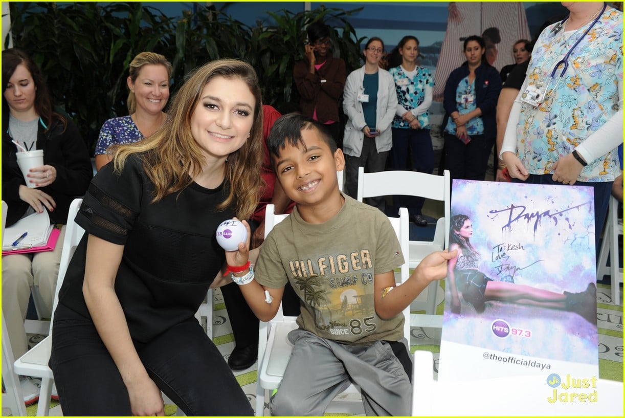 Daya Announces 'Sit Still, Look Pretty' As New Single - Listen Here ...