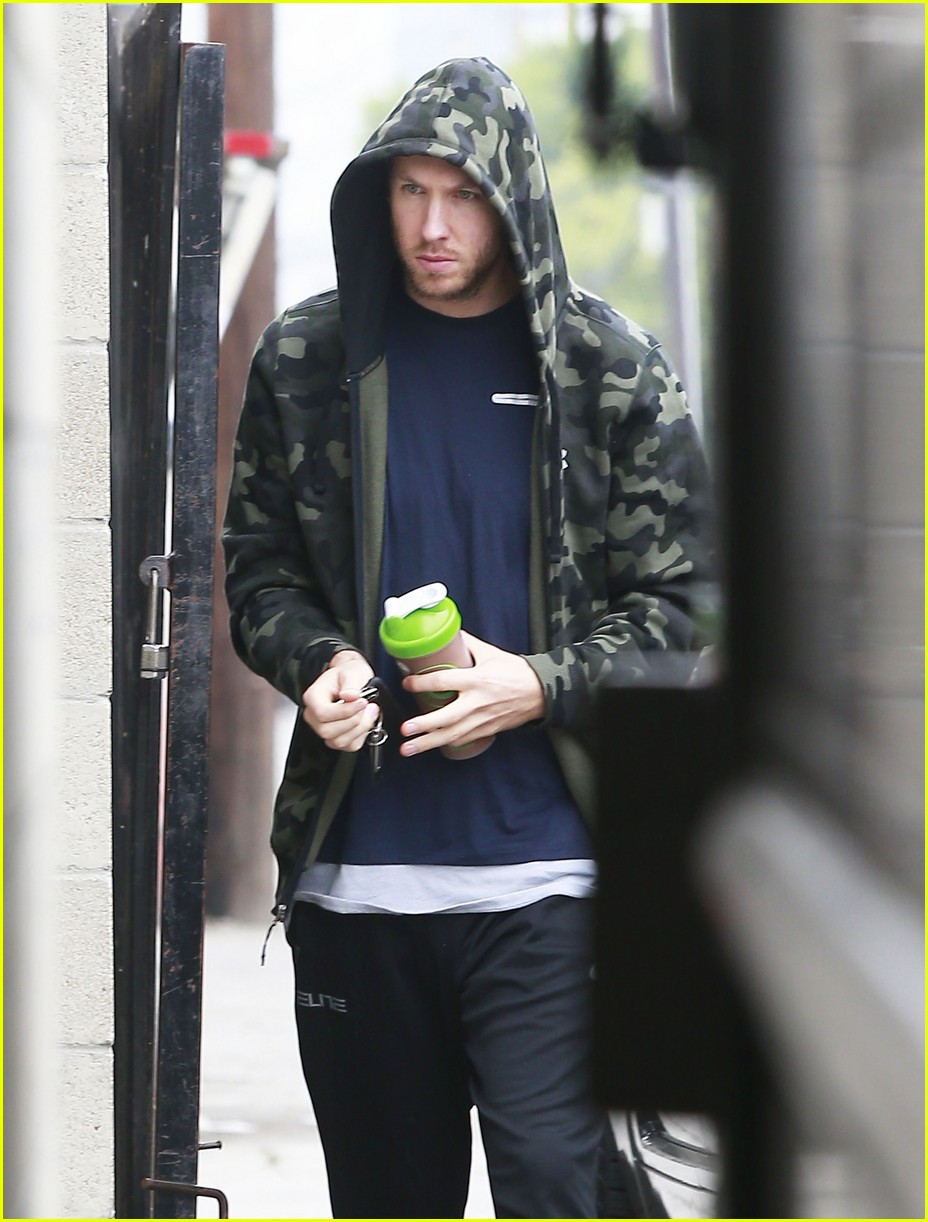 Calvin Harris Heads to the Gym After Las Vegas Performance | Photo ...