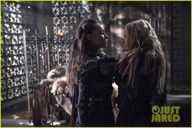 Full Sized Photo of jason rothenberg the 100 lexa death 01 | 'The 100 ...