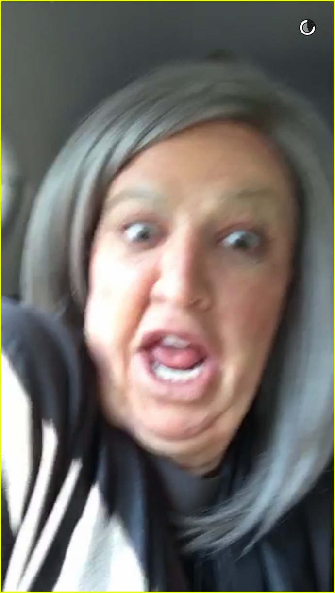 Kylie Jenner Dresses as Stalker Sarah While Going Undercover in ...