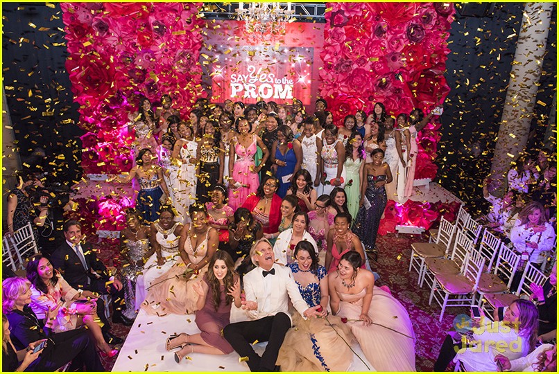 Laura Marano Joins TLC's Say Yes To The Prom Event; Makes Prom Dreams ...
