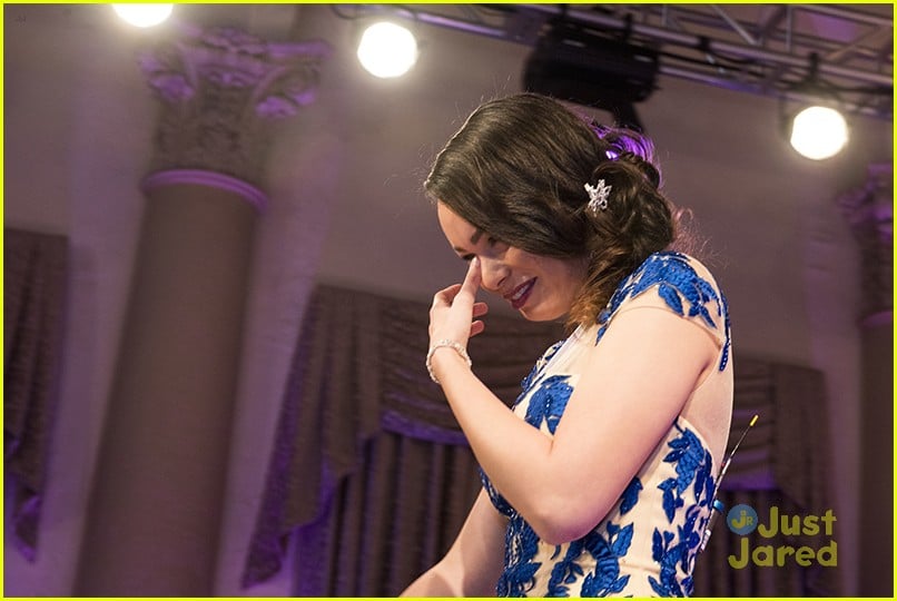 Laura Marano Joins TLC's Say Yes To The Prom Event; Makes Prom Dreams ...