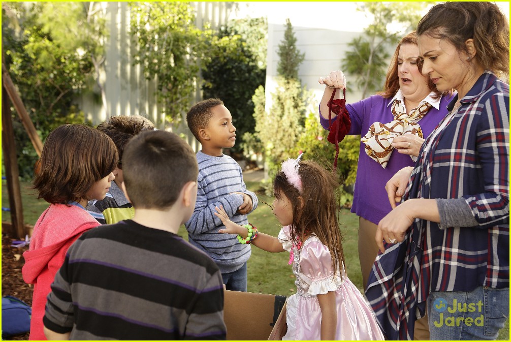 Beast, Lewie & Harley Find Ways To Replace The Family Tablet on 'Stuck ...