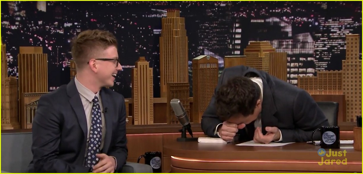 Tyler Oakley Face Swaps With Jimmy Fallon on 'Tonight Show' | Photo ...