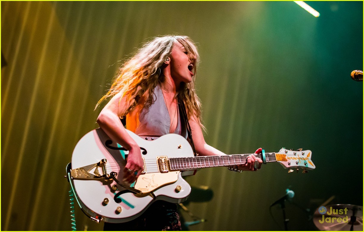 Zella Day Says Playing Coachella is a 'Badge of Honor' | Photo 937870 ...