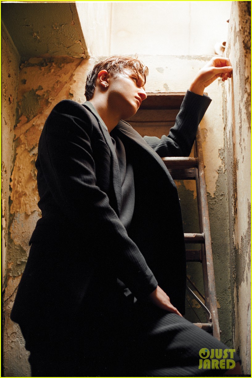 Anwar Hadid Reveals Clothing Line Ambitions in 'Paper' Mag | Photo ...