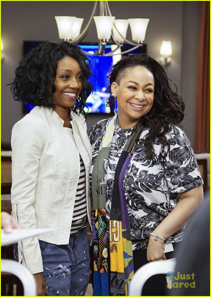 Raven-Symone Comes Back as Rhonda & Gets Married on Tonight's 'black ...