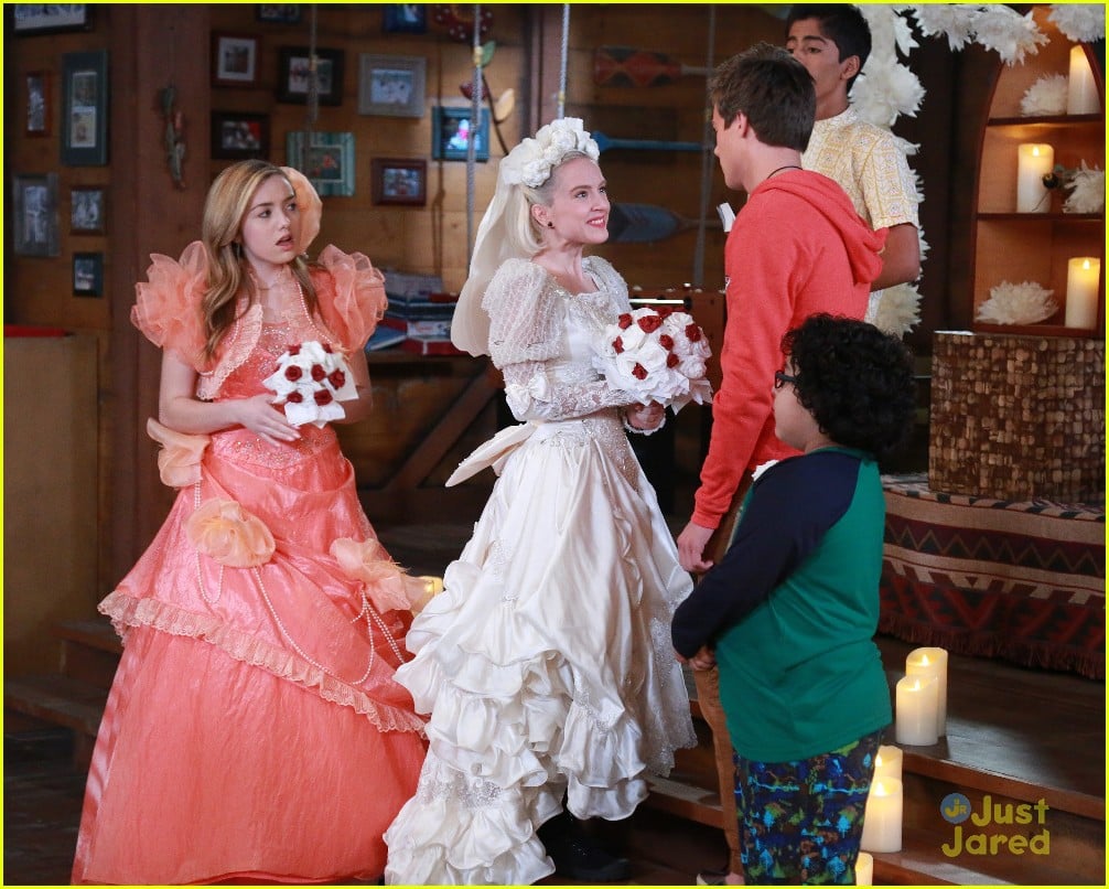 Xander & Hazel Get Married on 'Bunk'D'...What?! | Photo 962503 - Photo ...