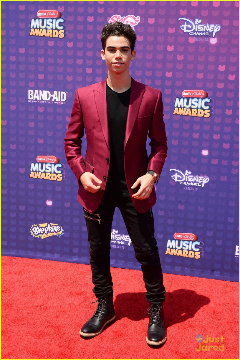 Cameron Boyce & Austin North Hit RDMA 2016 with Jake Short | Photo ...