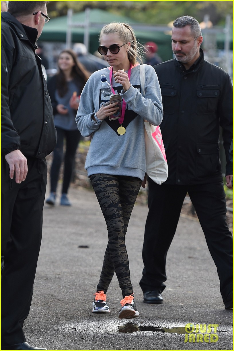 Cara Delevingne Joins Lady Garden Fun Run In Support Of Gynaecological ...