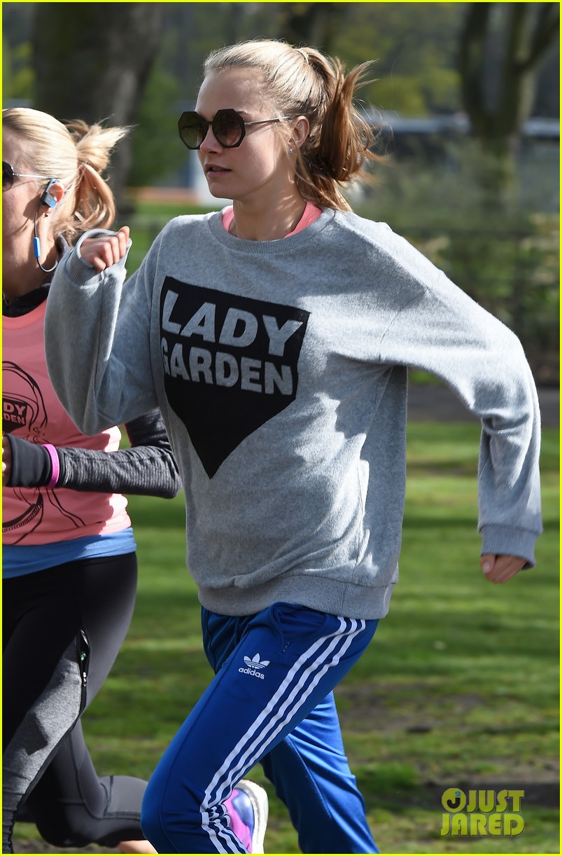 Cara Delevingne Joins Lady Garden Fun Run In Support Of Gynaecological ...