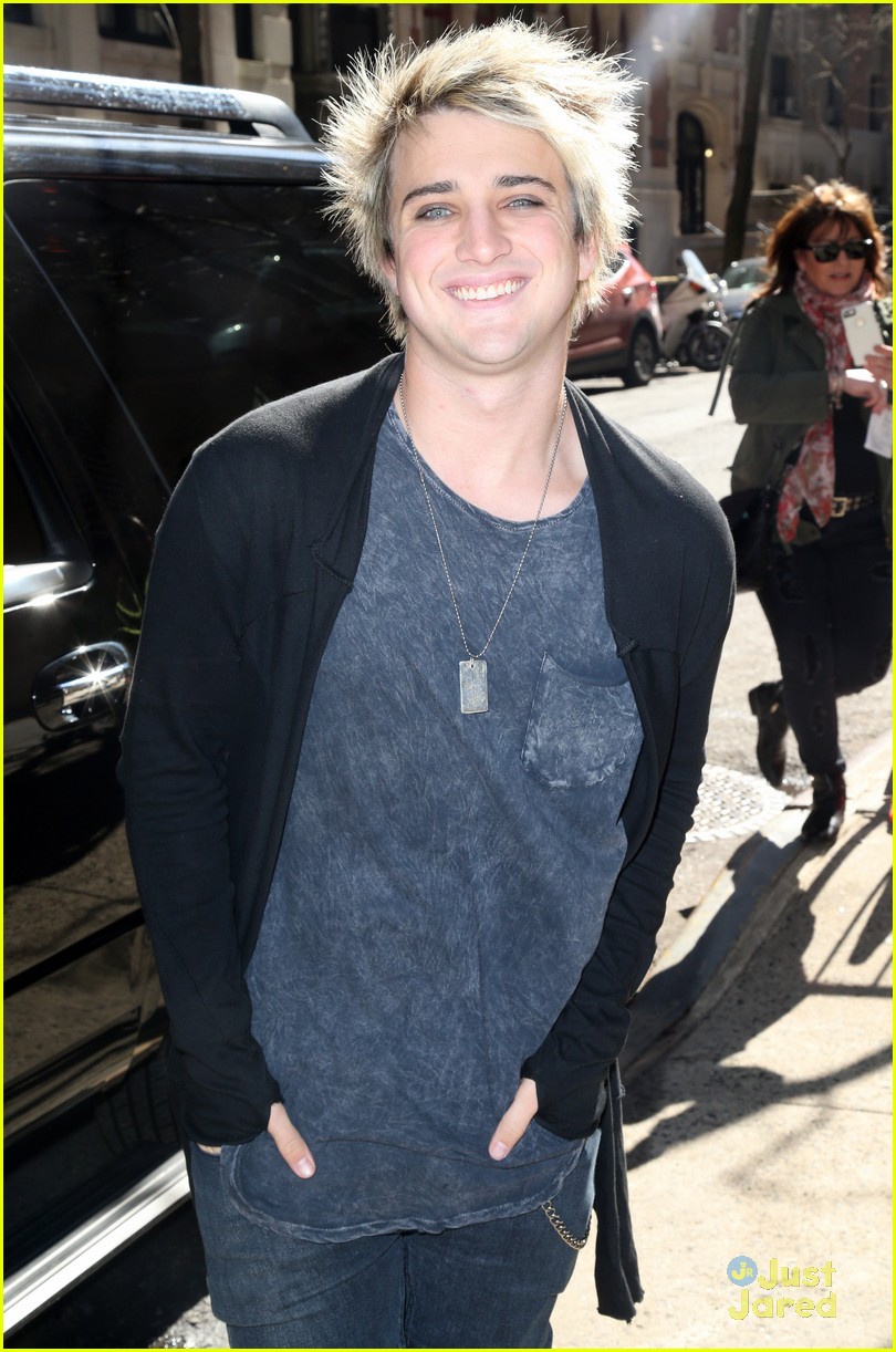 Dalton Rapattoni Performs 'Hopelessly Devoted To You' on Live! With ...