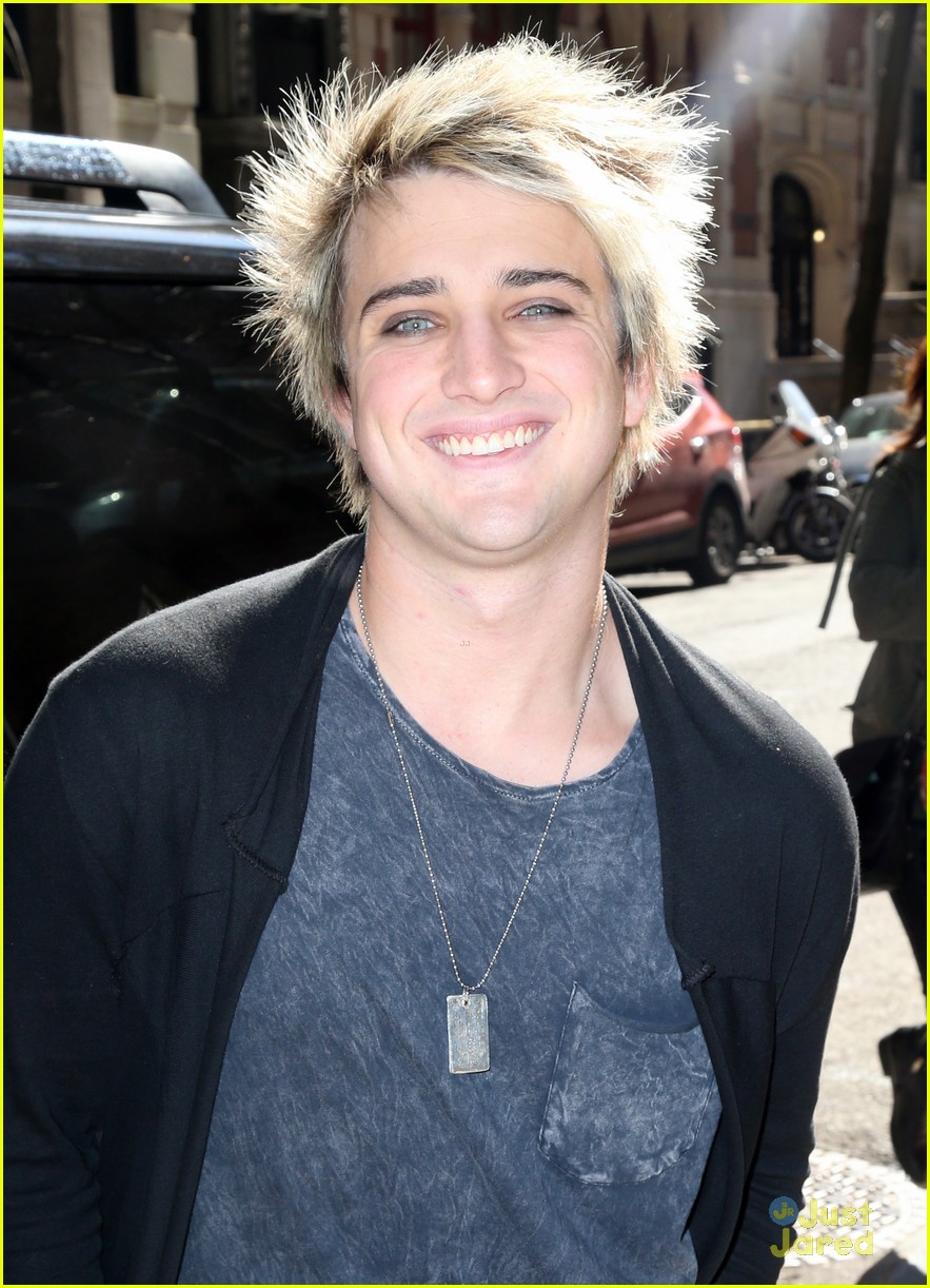 Full Sized Photo of dalton rapattoni live performance nyc 09 | Dalton ...
