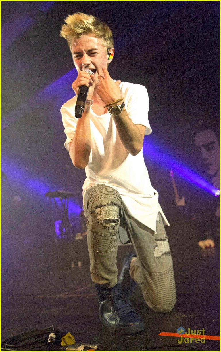 Jack & Jack Express Mad Love for Fans After Hamburg Concert | Photo ...