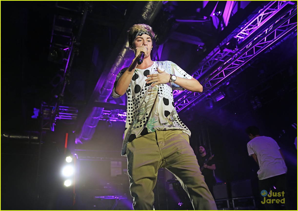 Full Sized Photo of jack jack liverpool o2 academy concert pics 10 ...