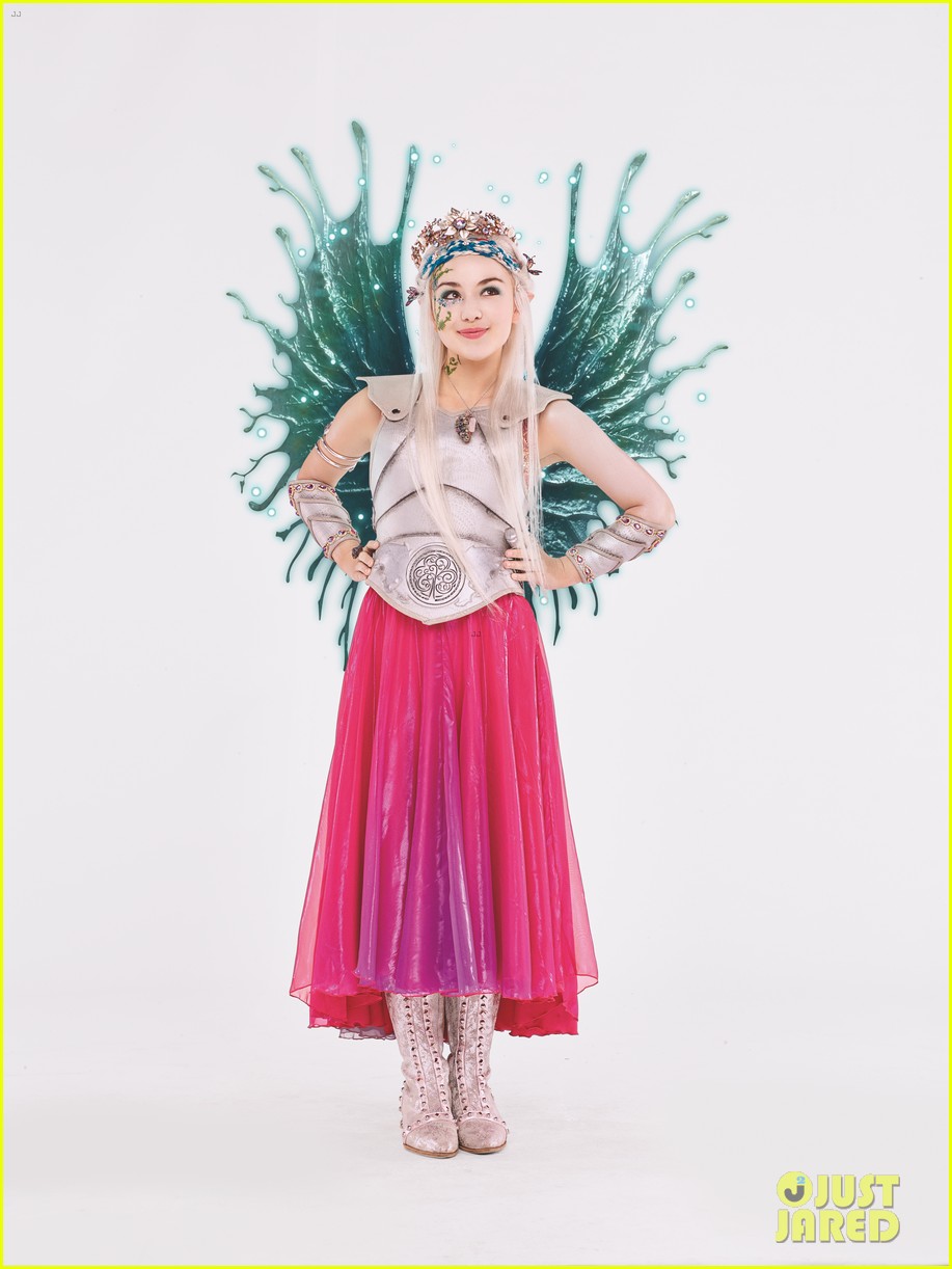 Esther Zynn Stars in This Exclusive 'The Other Kingdom' Clip - Watch ...