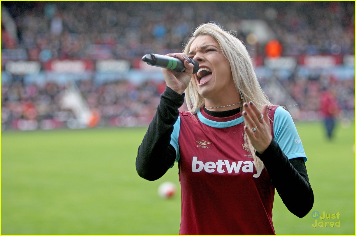 Louisa Johnson Registers First Post-X Factor Song | Photo 949524 ...