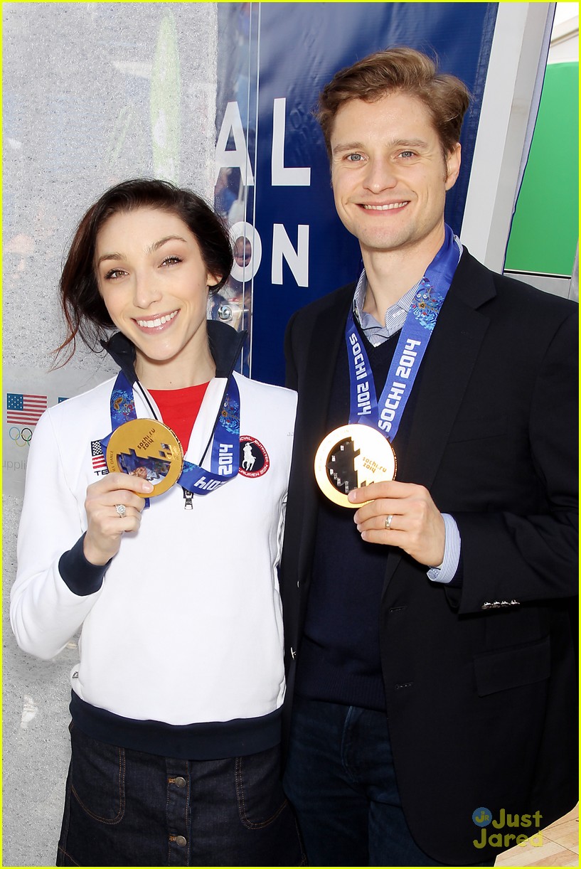 Meryl Davis & Charlie White Discuss Their Return To Competition | Photo ...
