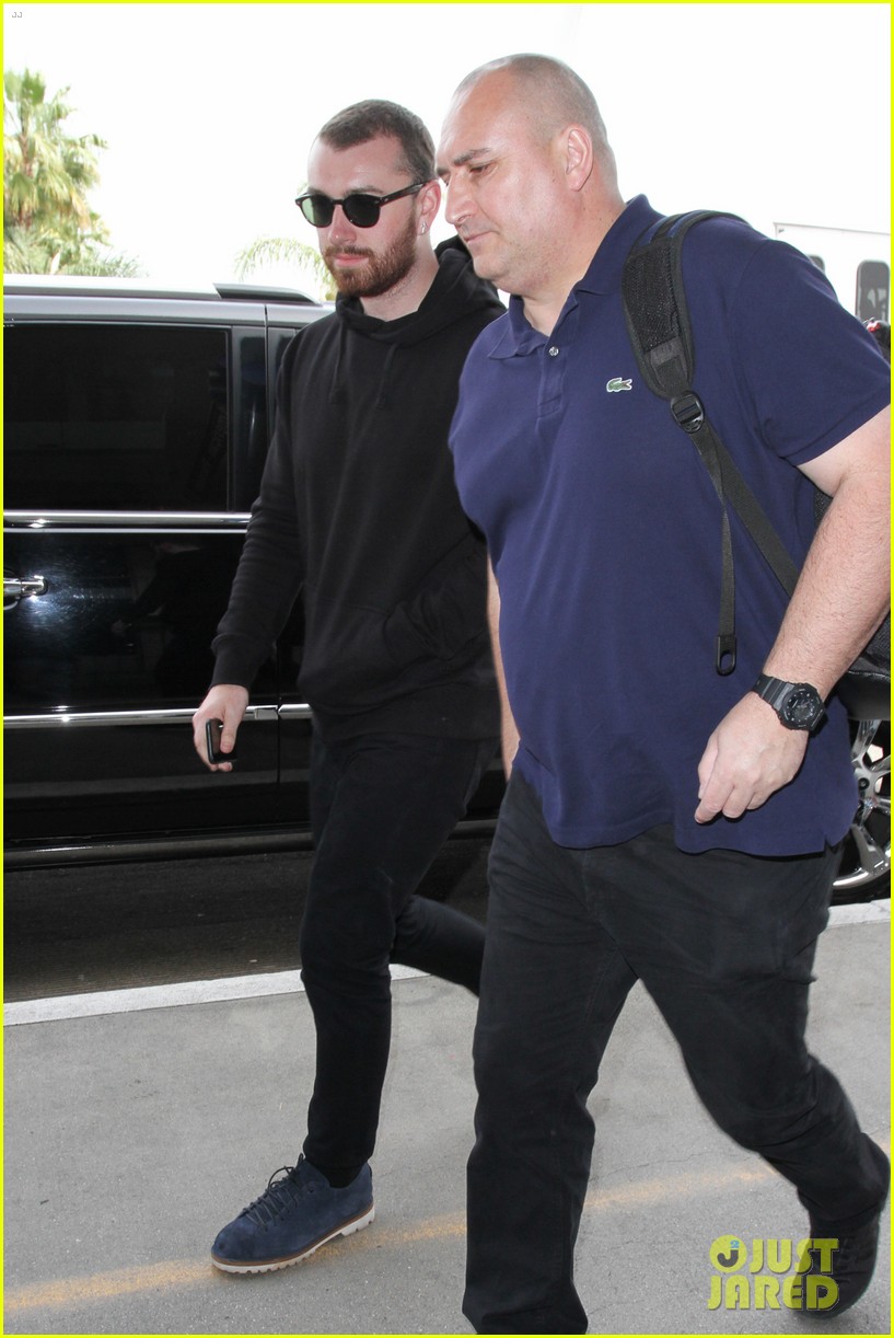 Sam Smith Departs LA After Surprise Coachella Appearance | Photo 962022 ...