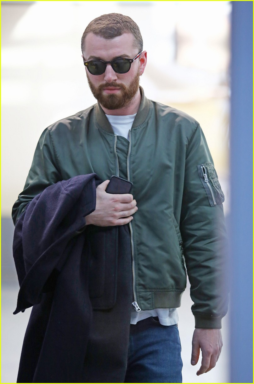 Sam Smith Is Welcomed With Hugs Upon London Landing | Photo 952851 ...