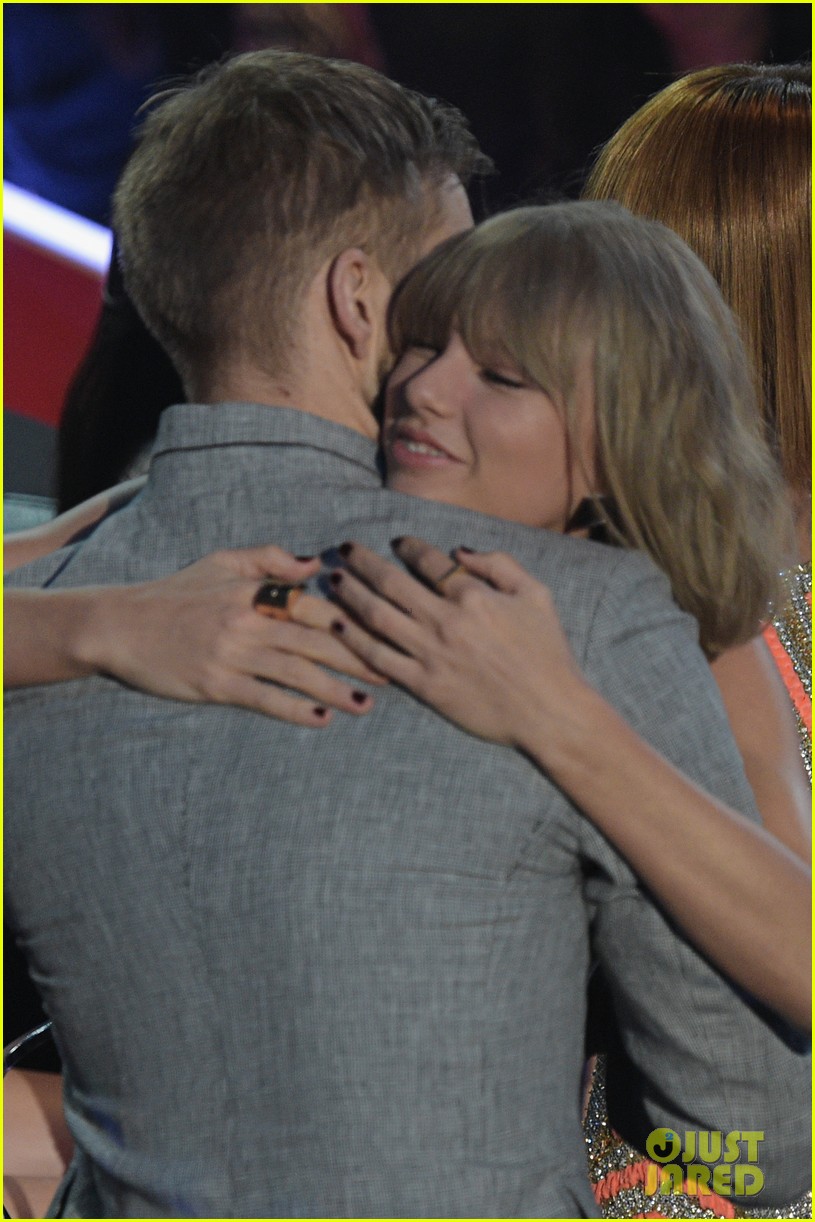 Taylor Swift Watched with So Much Pride During Calvin Harris ...