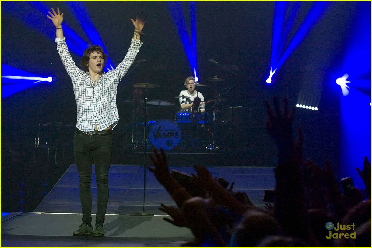 The Vamps Sell Out Scotland's SSE Hydro - See Concert Pics! | Photo ...