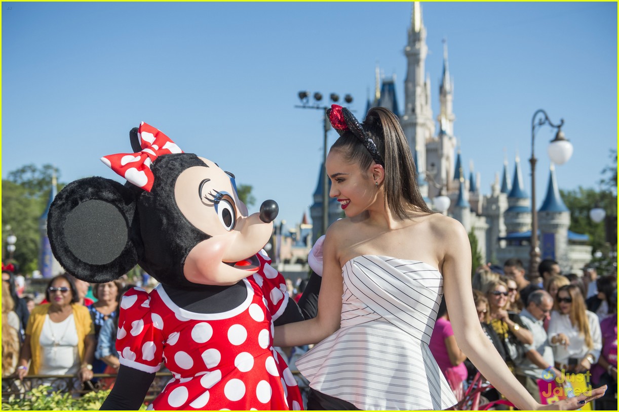 Full Sized Photo of sofia carson desperita america anniversary ...
