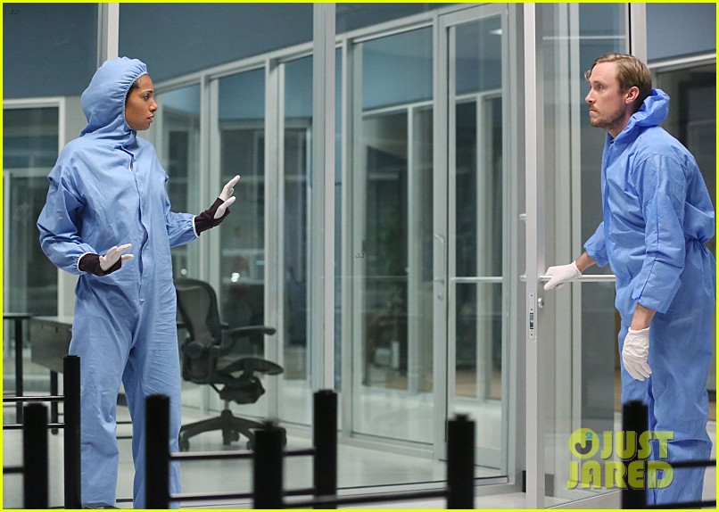 Things Heat Up on Tonight's 'Containment' | Photo 978074 - Photo ...