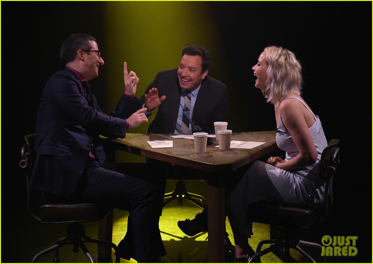 Jennifer Lawrence Joins Jimmy Fallon for 'Tonight Show' | Photo 975372 ...