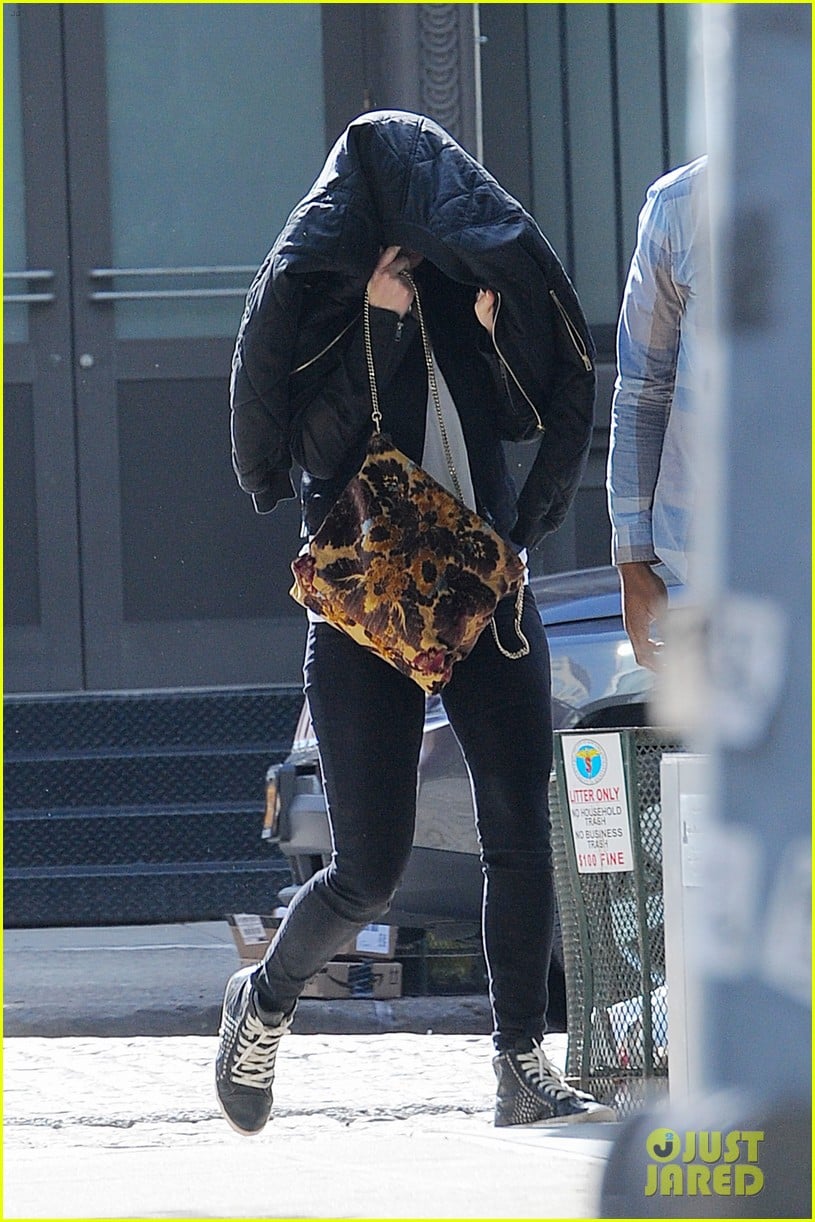 Jennifer Lawrence Joins Jimmy Fallon for 'Tonight Show' | Photo 975385 ...