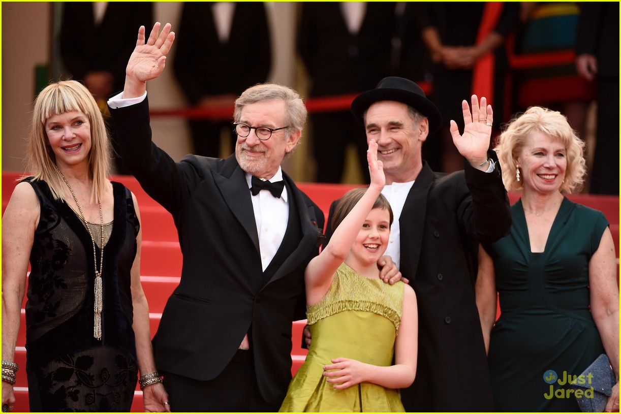 Ruby Barnhill Debuts First Film 'The BFG' In Cannes | Photo 970464 ...