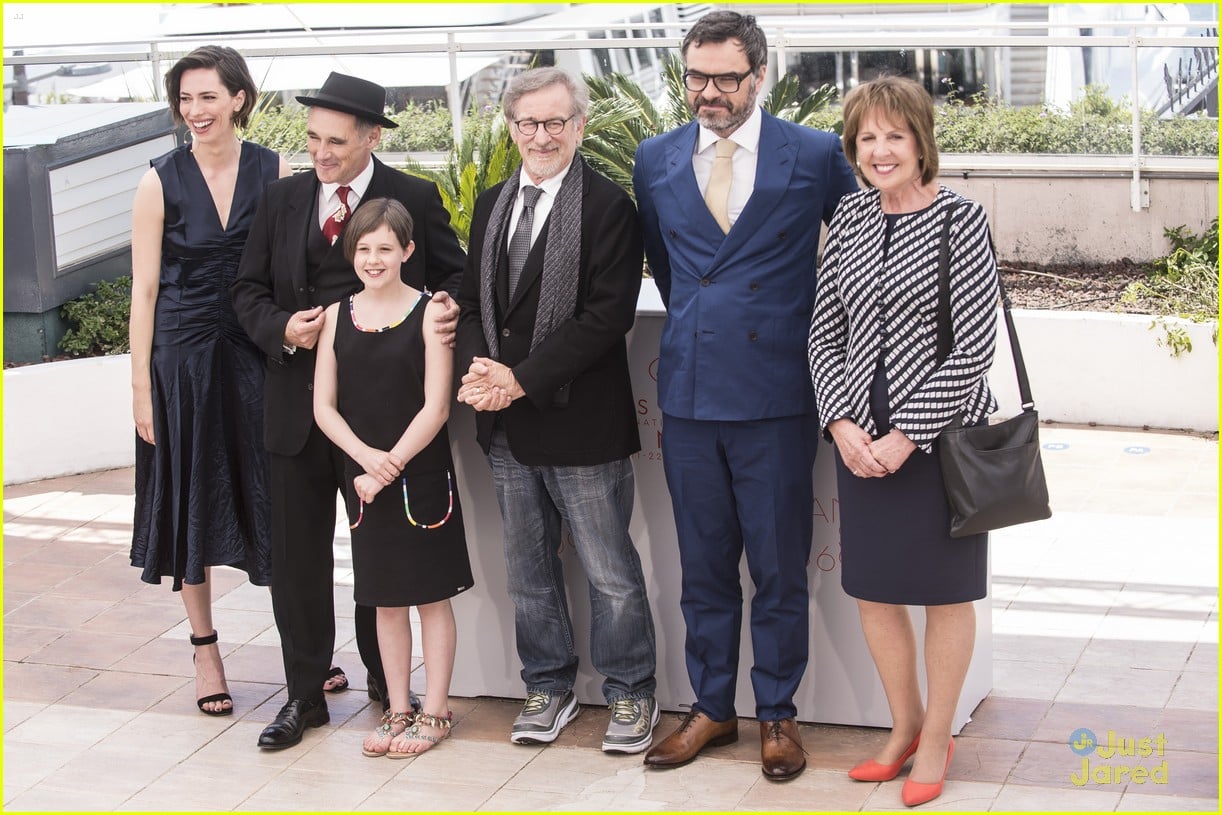 Ruby Barnhill Debuts First Film 'The BFG' In Cannes | Photo 970468 ...