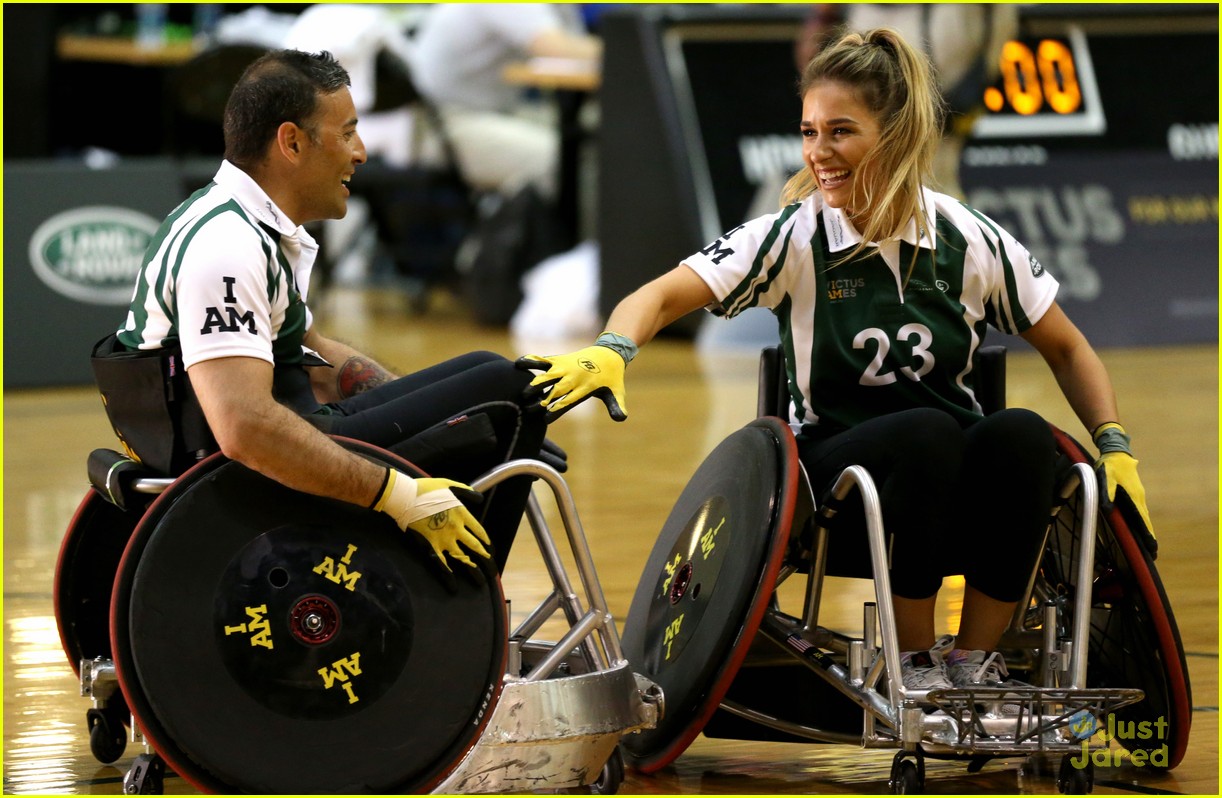 Shawn Johnson & Derek Hough Battle In Jaguar Land Rover Wheelchair ...