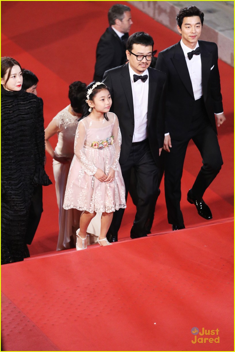 Soo-An Kim Steals The Show at 'Train To Busan's Premiere at Cannes ...