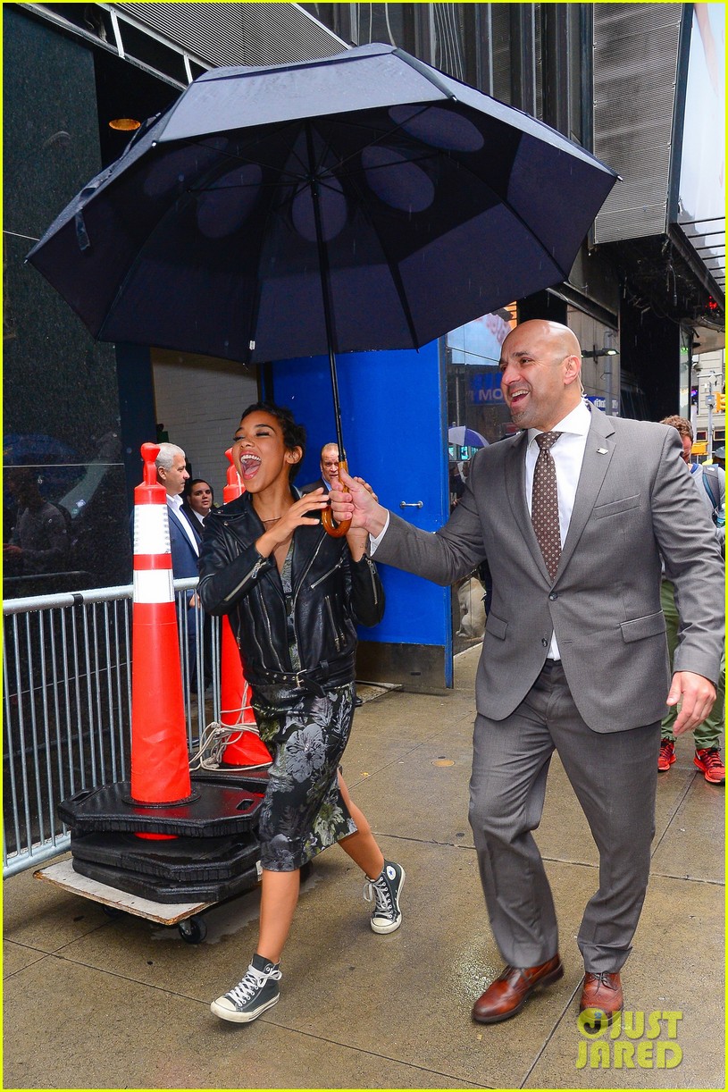 An 'X-Men: Apocalypse' Star Found Out She Was Cast During History Class ...