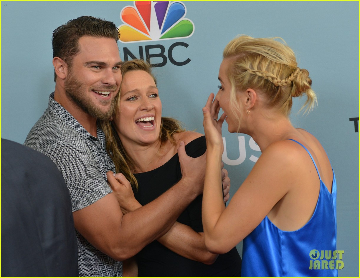 Full Sized Photo of claire holt grey damon david duchovny aquarius s2 ...