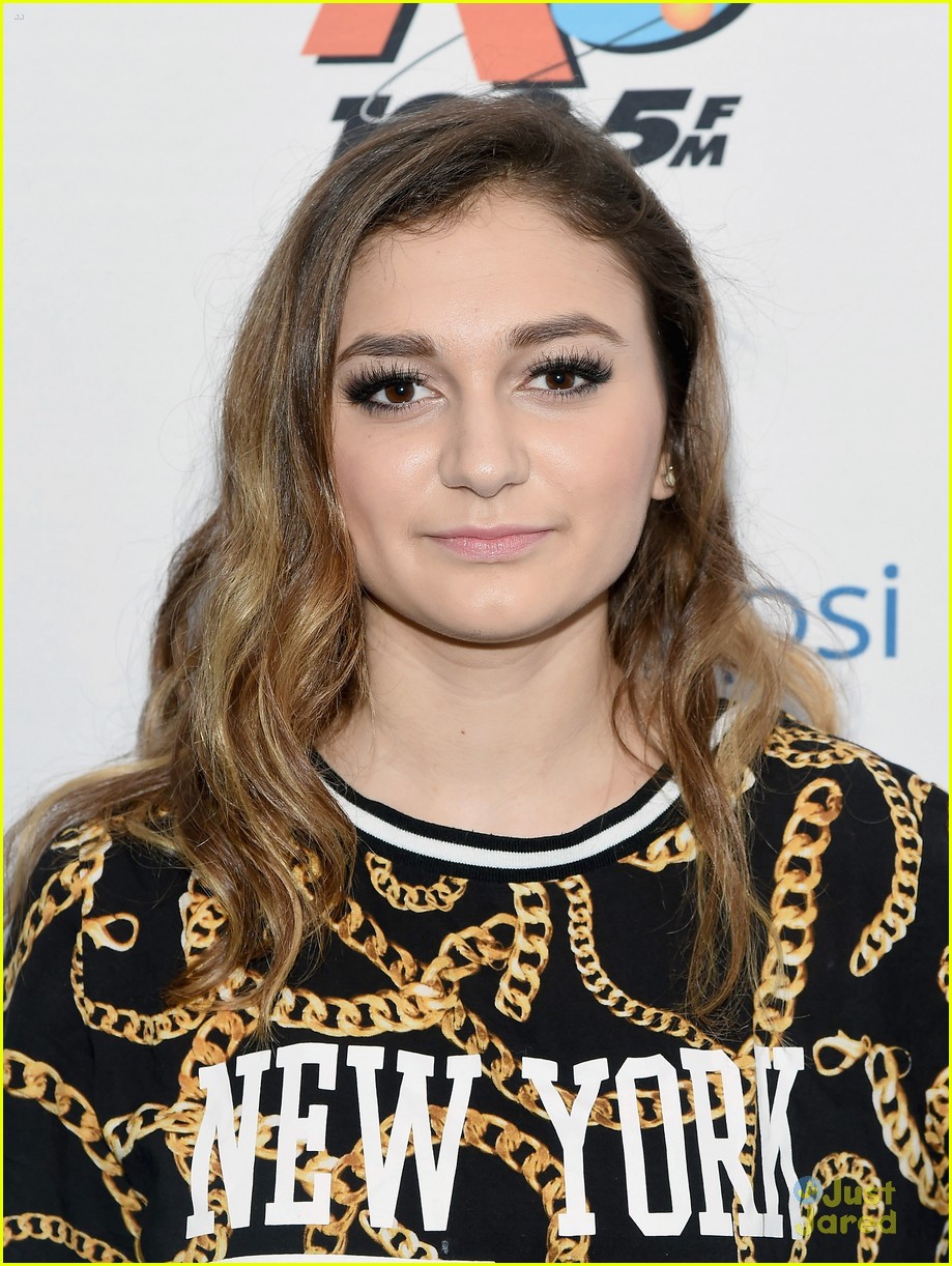 Daya Performs at KTUphoria With Chainsmokers after Attending Prom ...